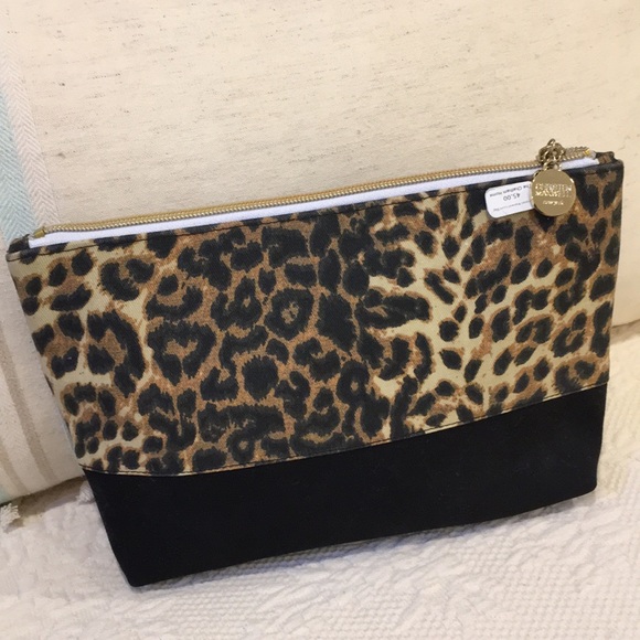 Christen Maxwell | Bags | Christen Maxwell New York Cosmetic Bagpouch ...